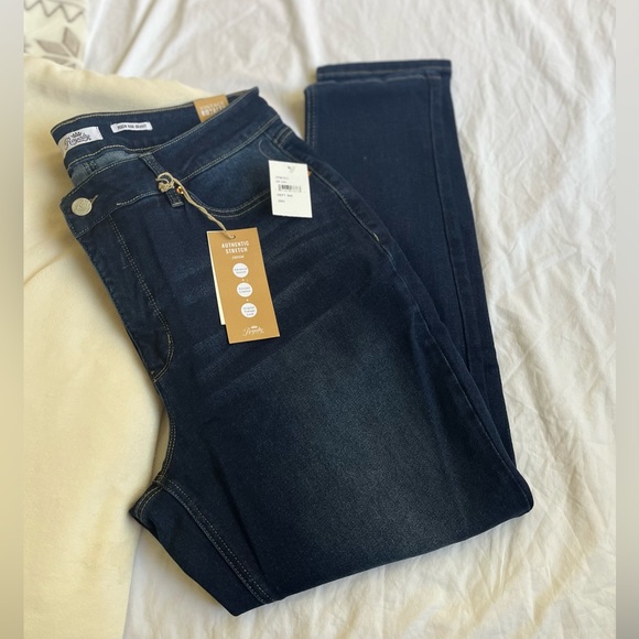 Royalty For Me | Jeans | Royalty High Rise Skinny Jean Authentic ...